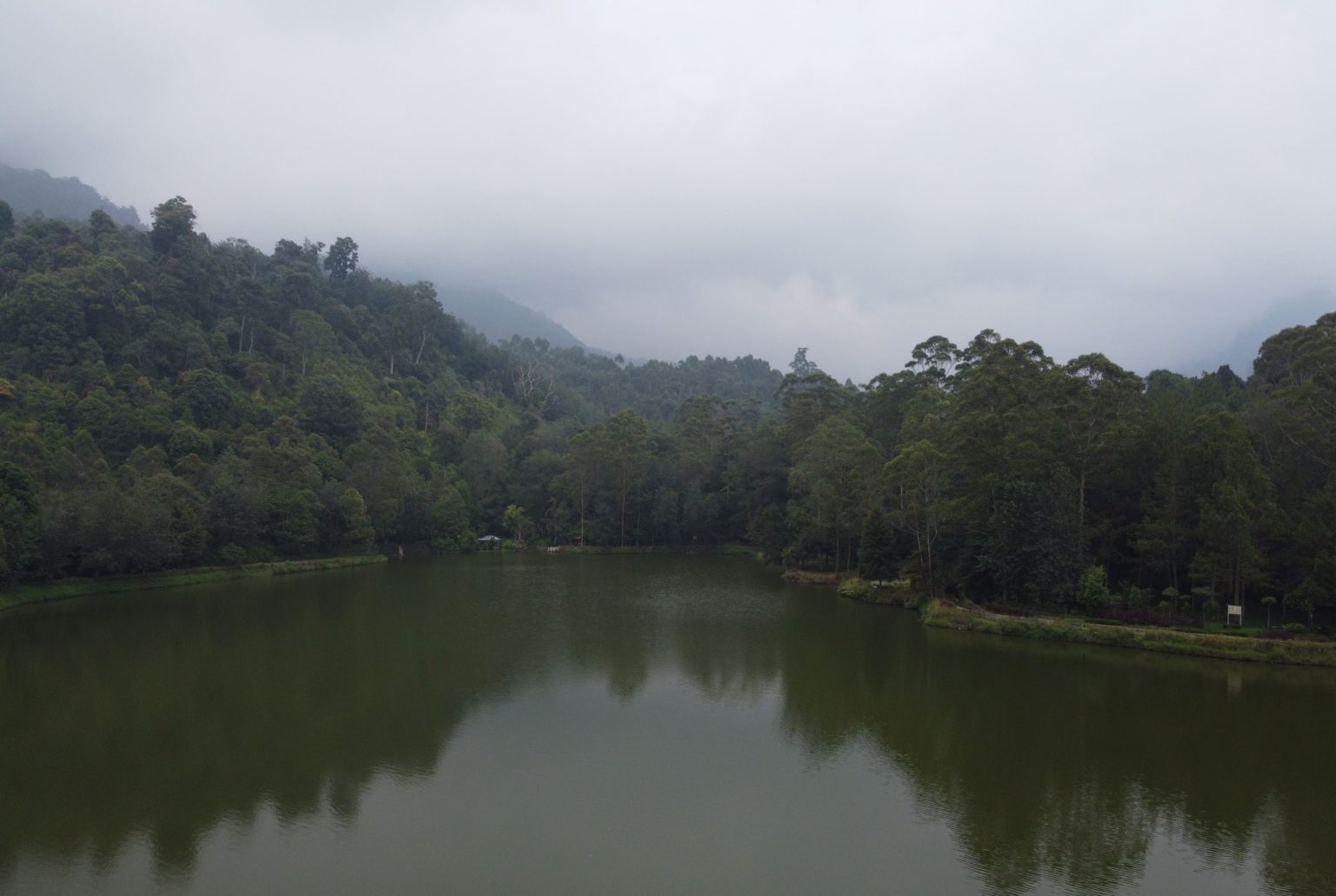Travels in Java: Situ Cisanti and the Source of the Citarum River